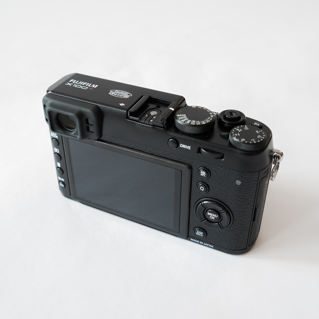 Sold: LNIB Fujifilm X100T Black Mega Kit - FM Forums
