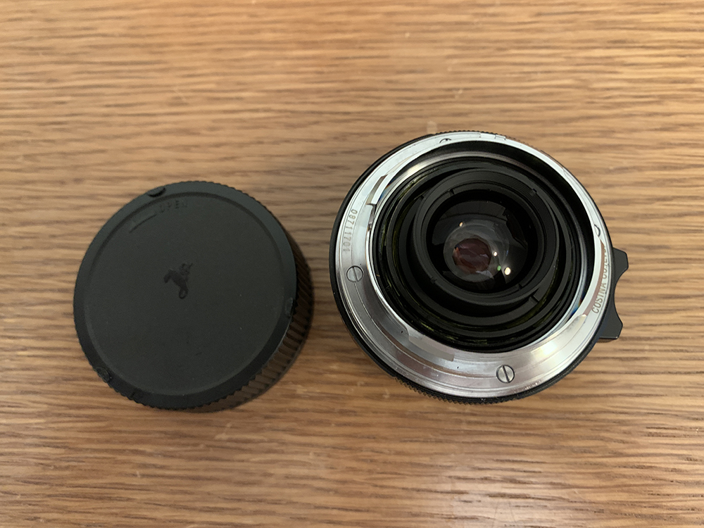 Sold: Voigtlander 35mm f2.5 Skopar PII Leica M mount lens - FM Forums