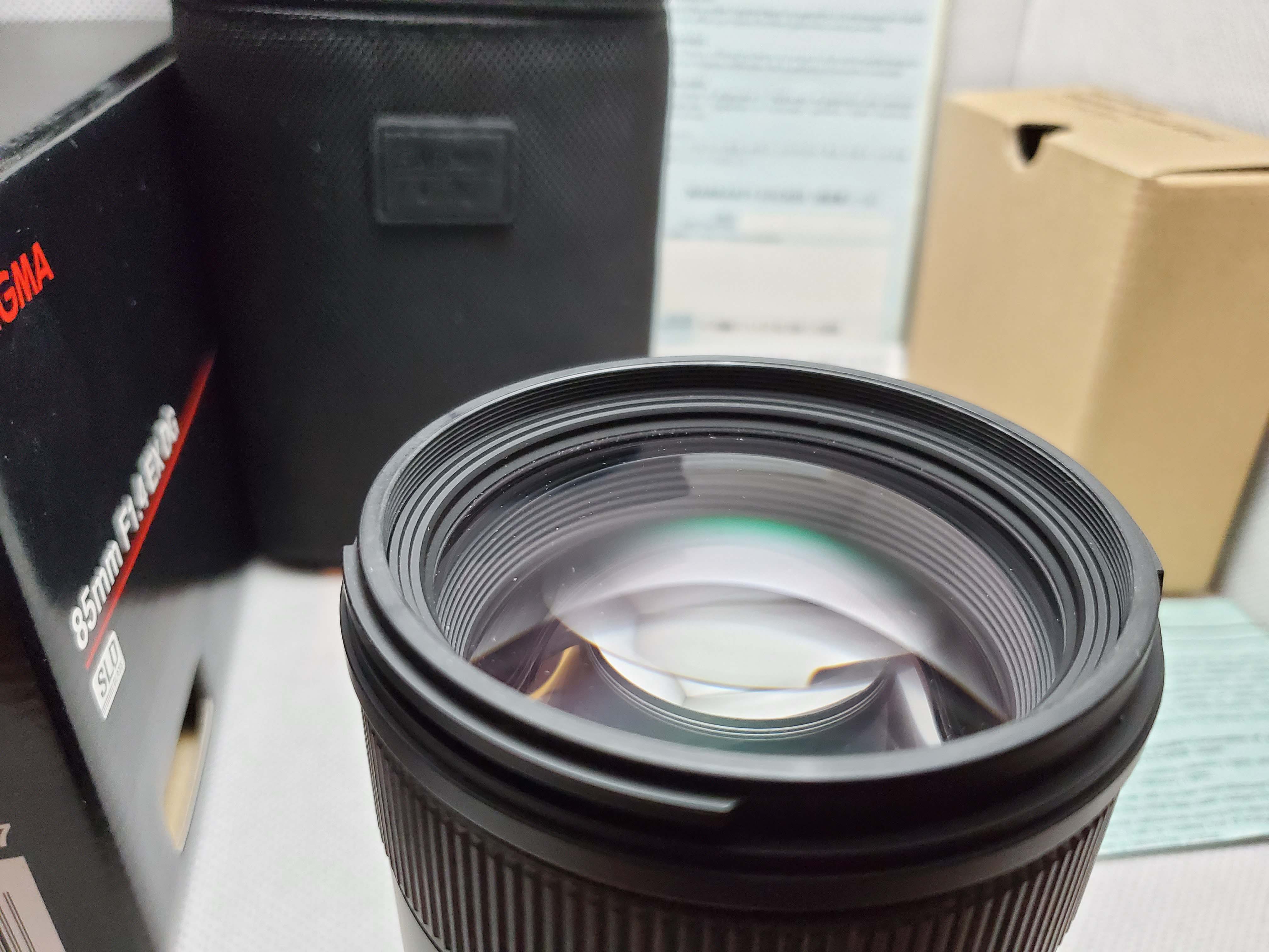 Sold: Sigma 85 f/1.4 EX DG for Canon EF - FM Forums