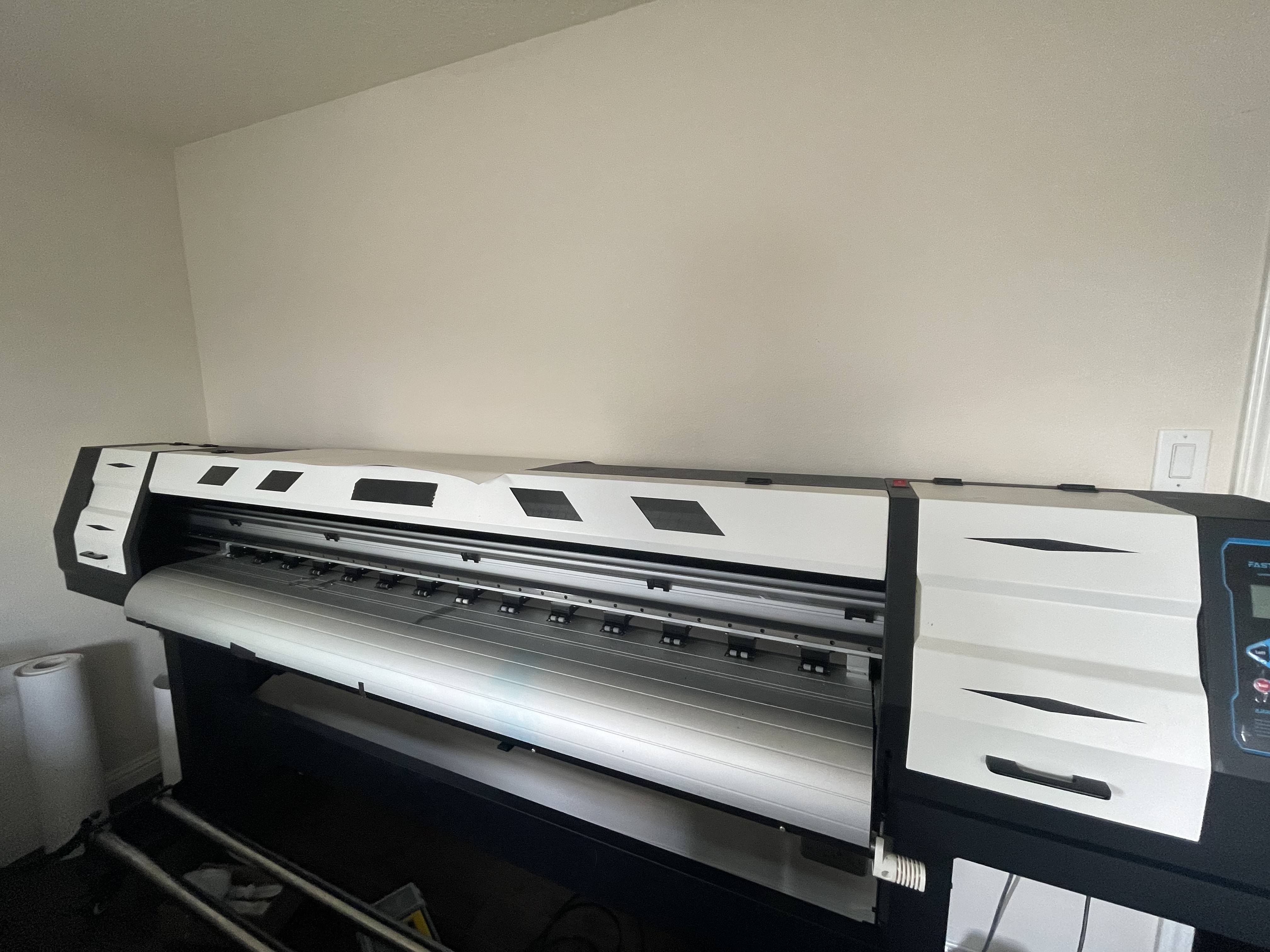 FS: 70 Inch Large Format Printer plus material, spare parts, and ...