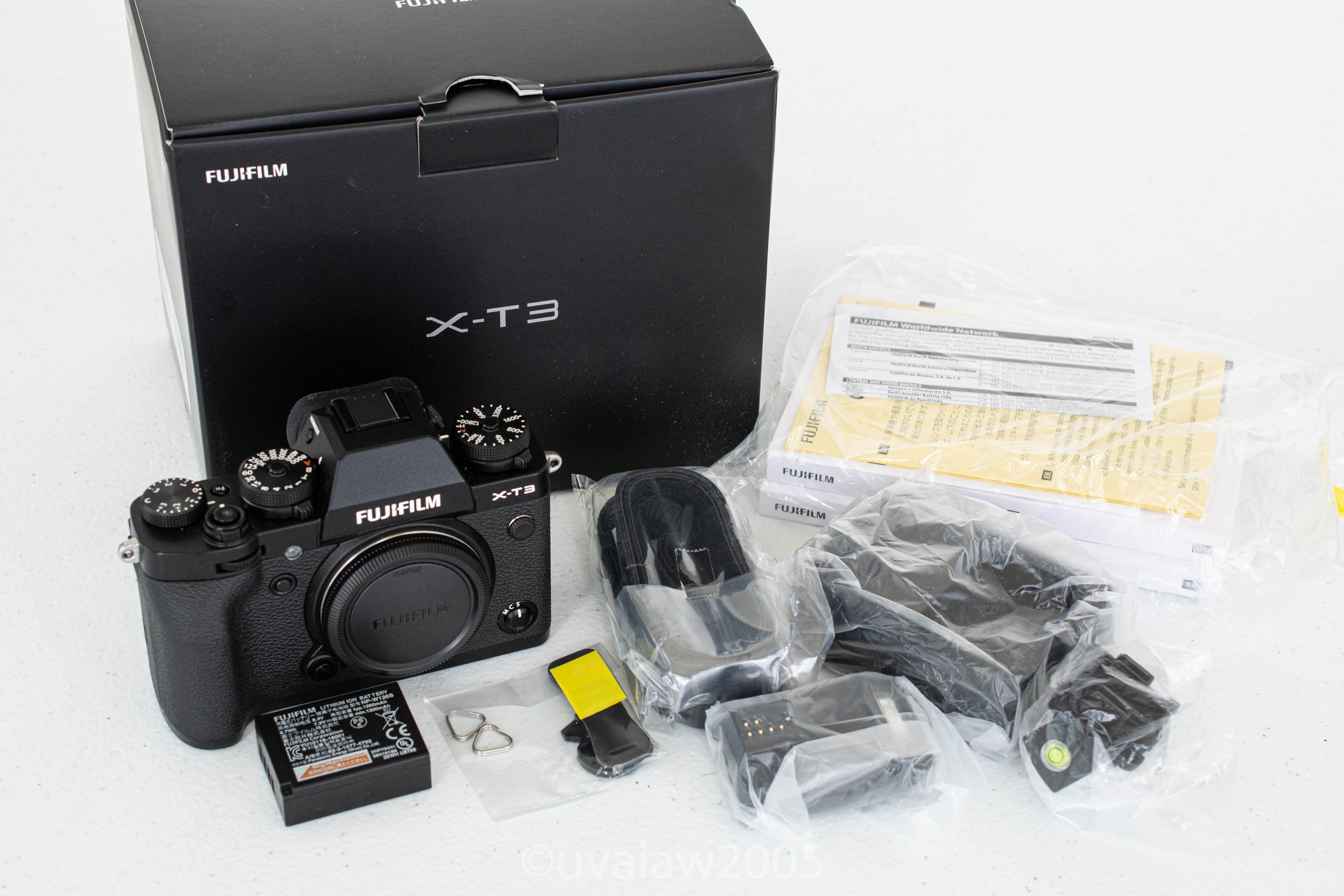Sold: Fujifilm X-T3, MHG-XT3, XF 23mm F2, XF 35mm F2 - FM Forums