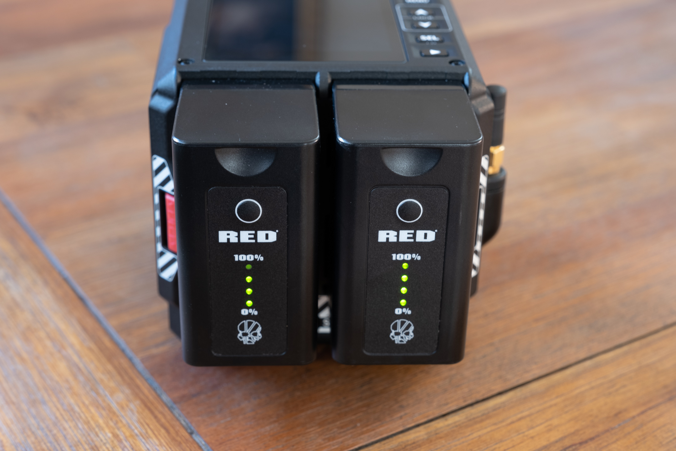 Sold: Red Komodo + Complete Rig (14.2 hours) - FM Forums
