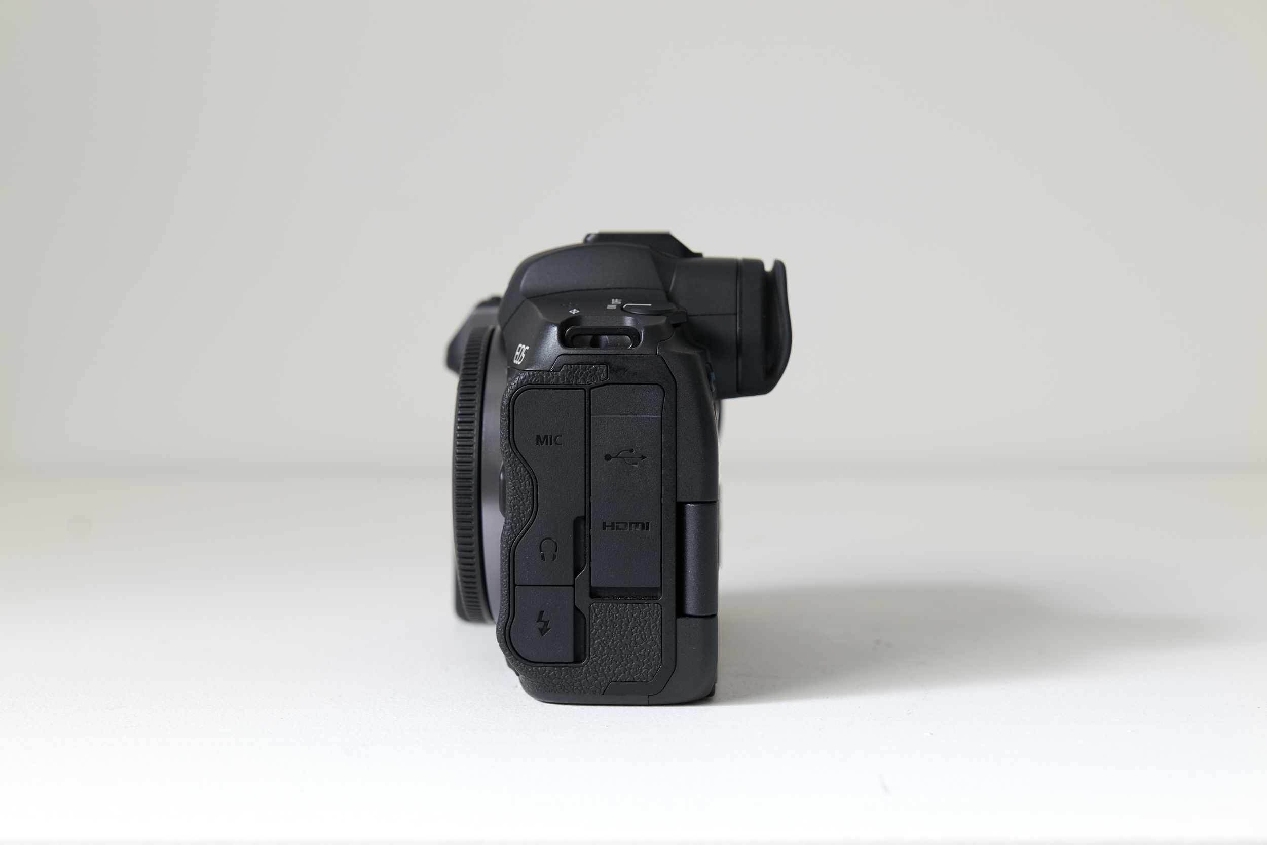 Sold: Canon R5 // 2800.00 This weekend only! - FM Forums