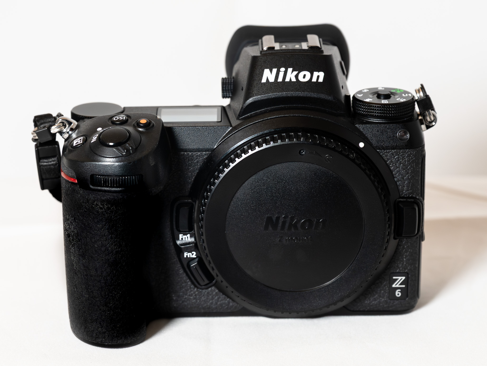 Withdrawn: Nikon Z6 Camera Excellent Condition Shutter count:1099 - Buy ...