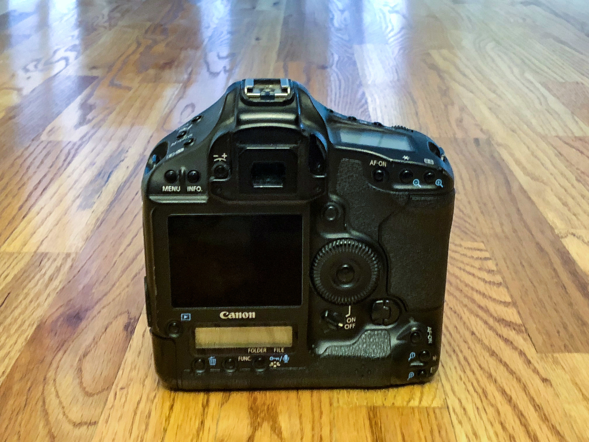 Sold: Canon 1D Mark 4 - FM Forums