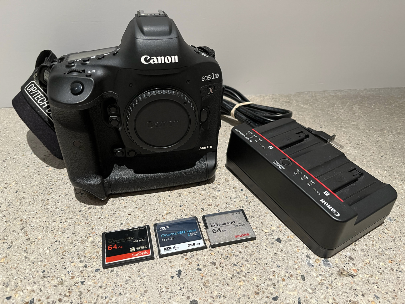 Sold: 5DIV, 5D4, 100-400II - FM Forums