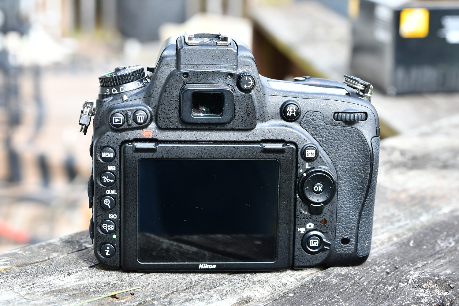 Sold: Nikon d750 with mb-16 - FM Forums