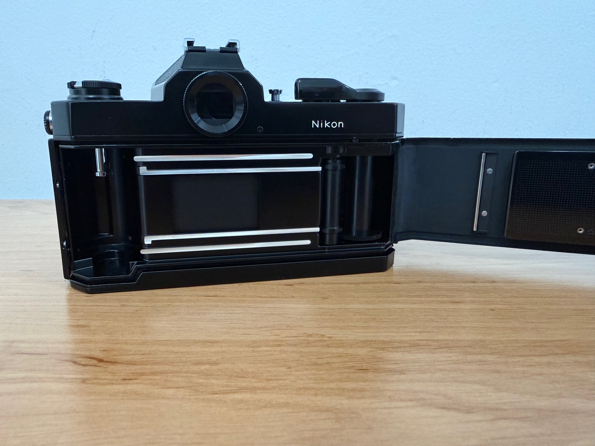 Sold: Nikon Collectors â€“ Pair of Nikkormat FT3s, black paint and ...