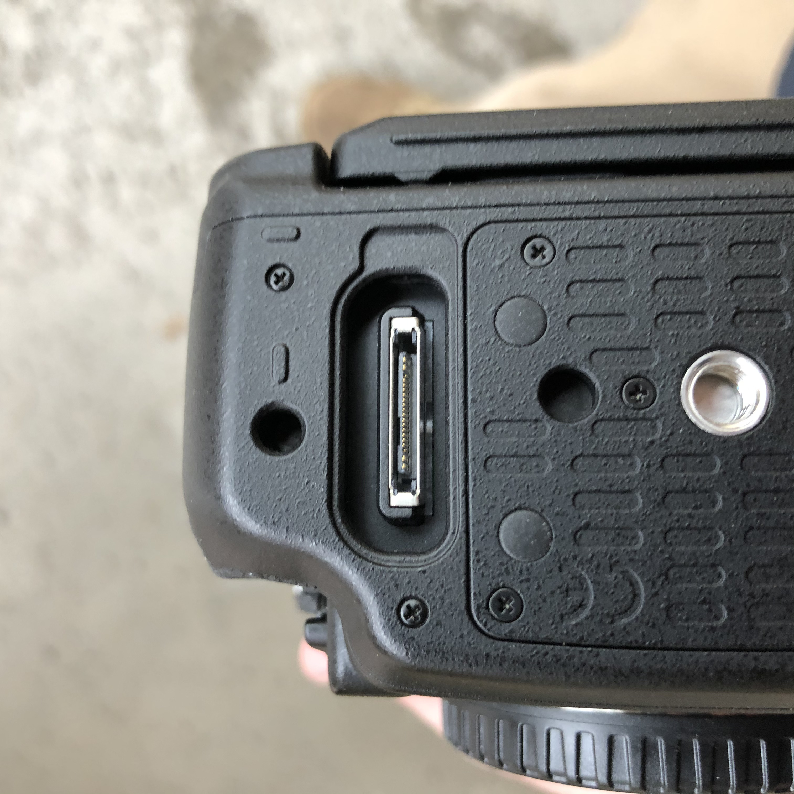 Withdrawn: D500/D850 POWER PACK CONTACT COVER - FM Forums
