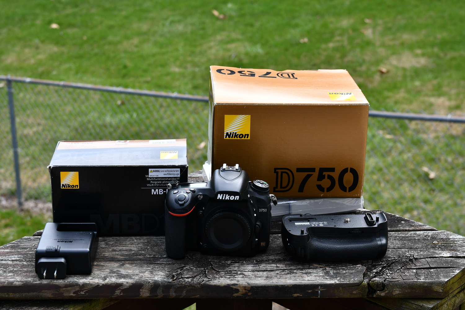 Sold: Nikon d750 with mb-16 - FM Forums
