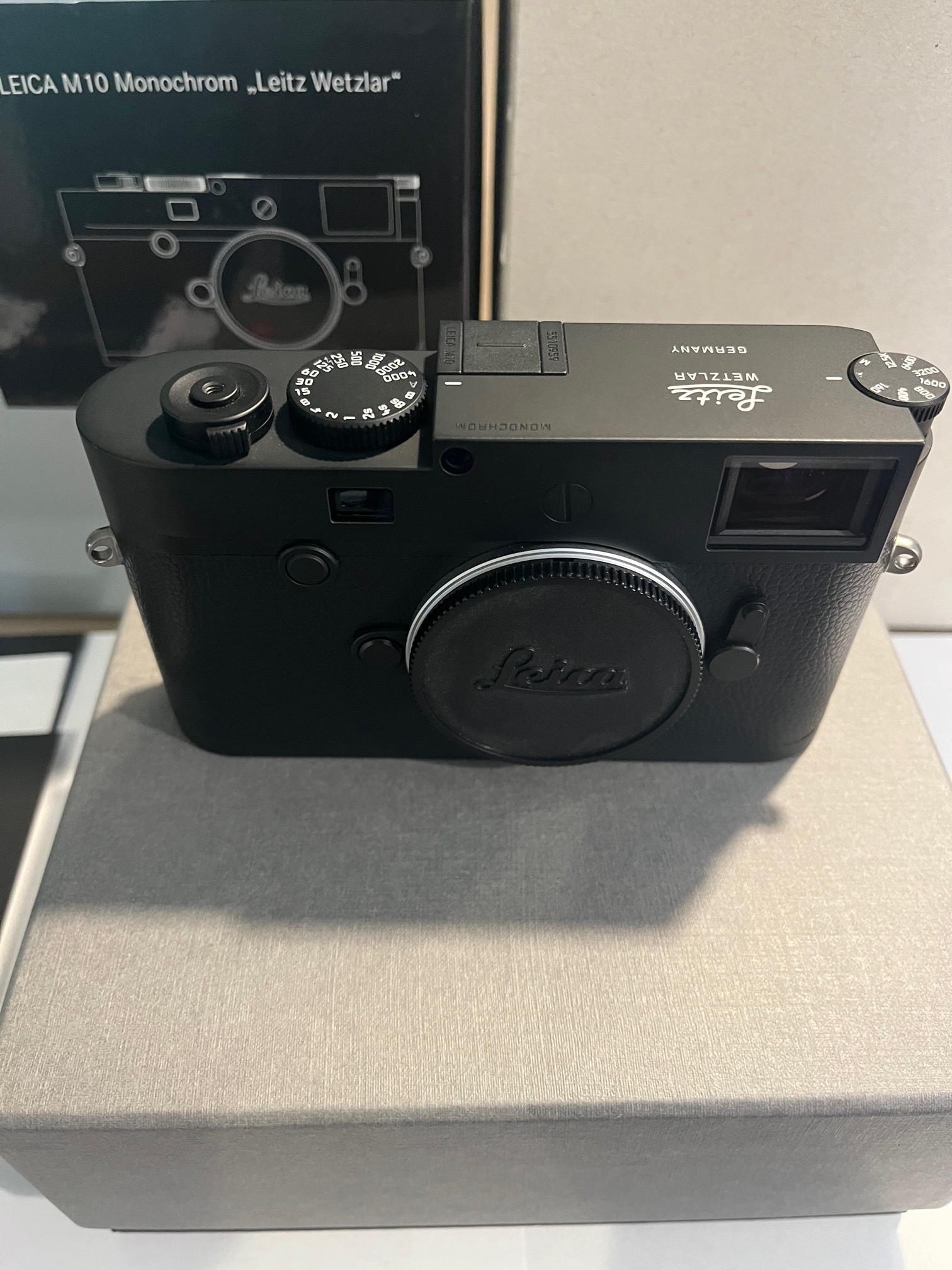 Sold: Leica M10M Wetzlar $4950 - FM Forums