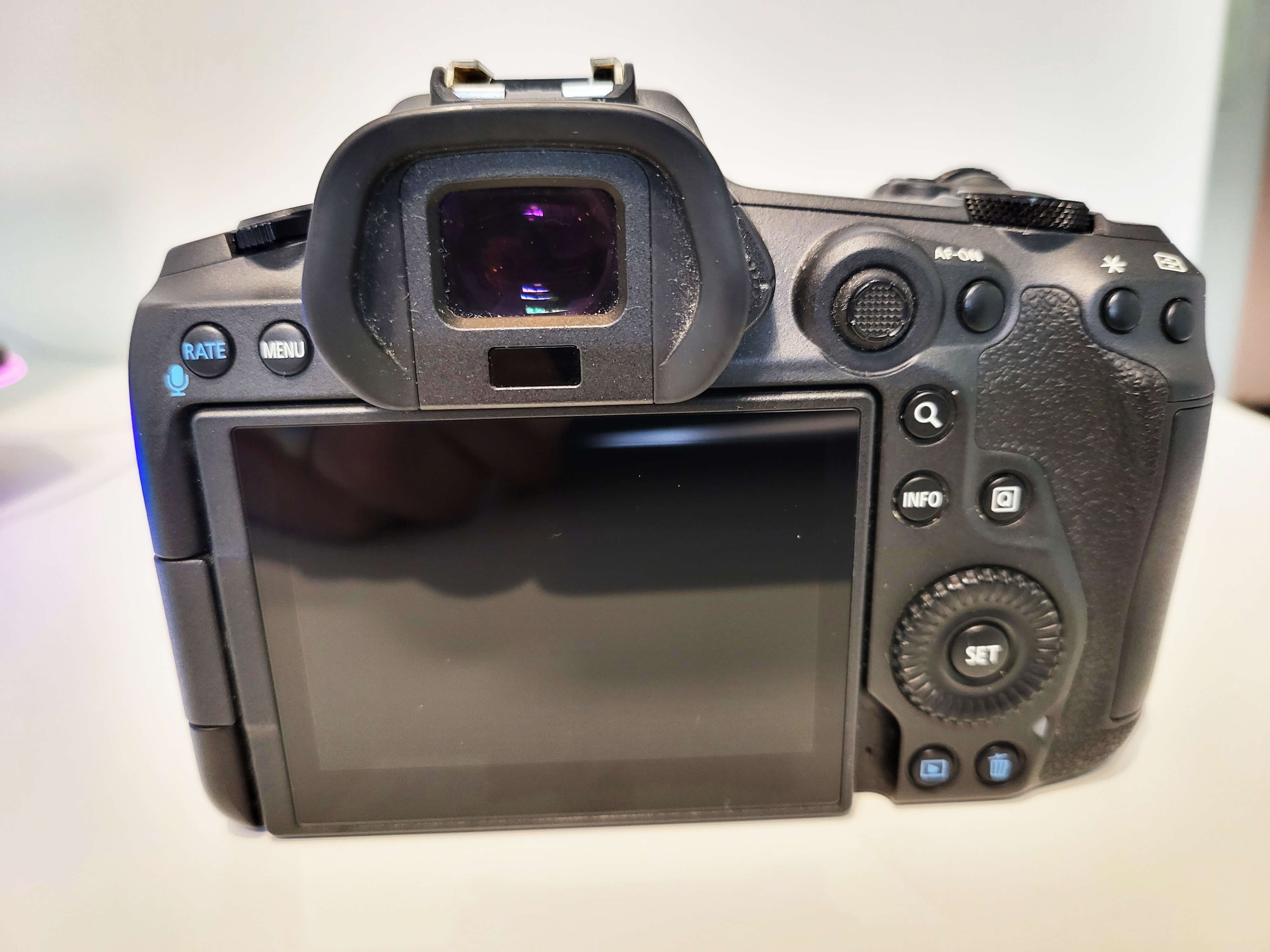 Sold: Canon EOS R5 $2800 - FM Forums