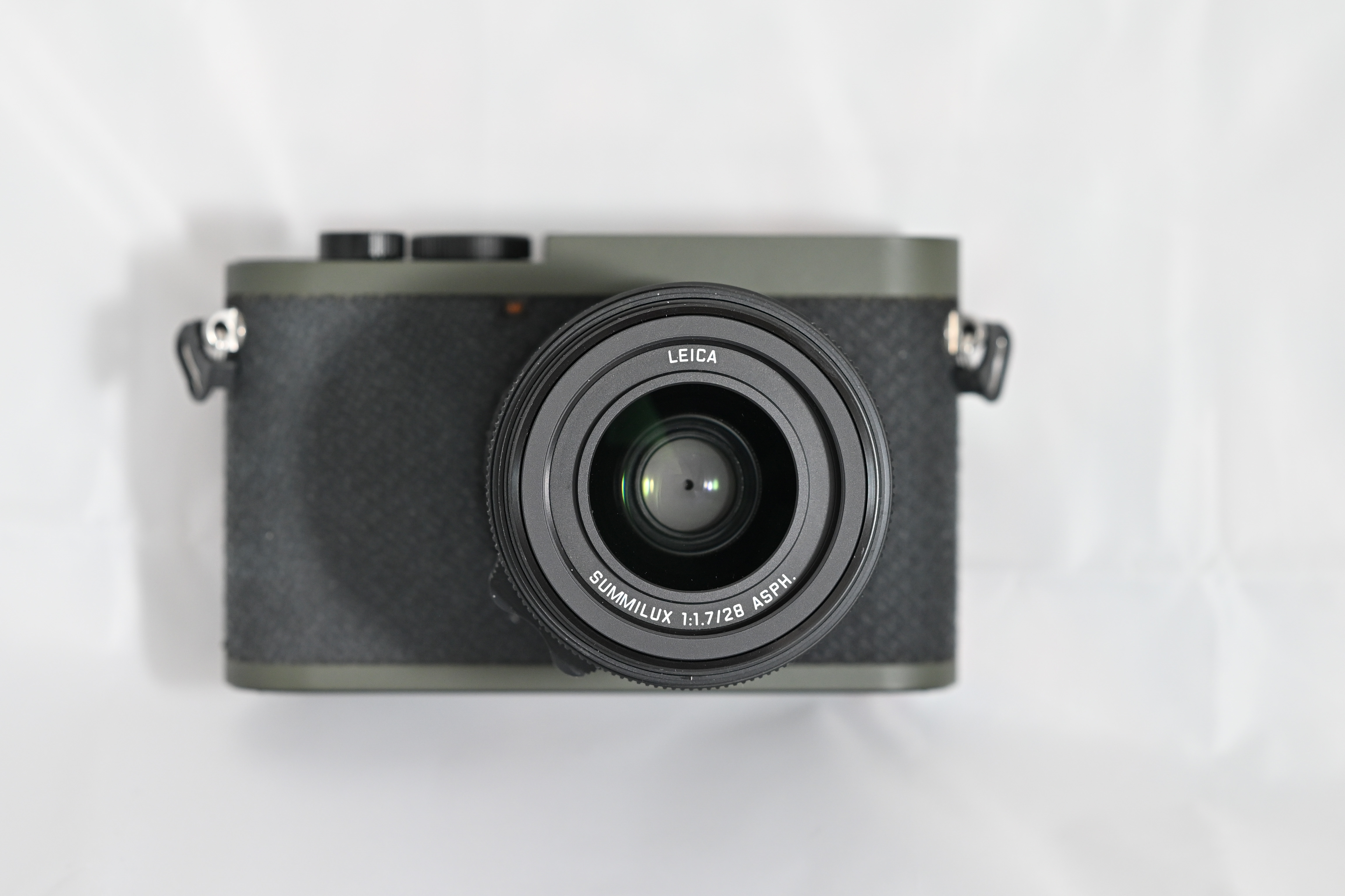 Withdrawn: Like New In Box Leica Q2 Reporter - Buy & Sell Photo-Gear ...