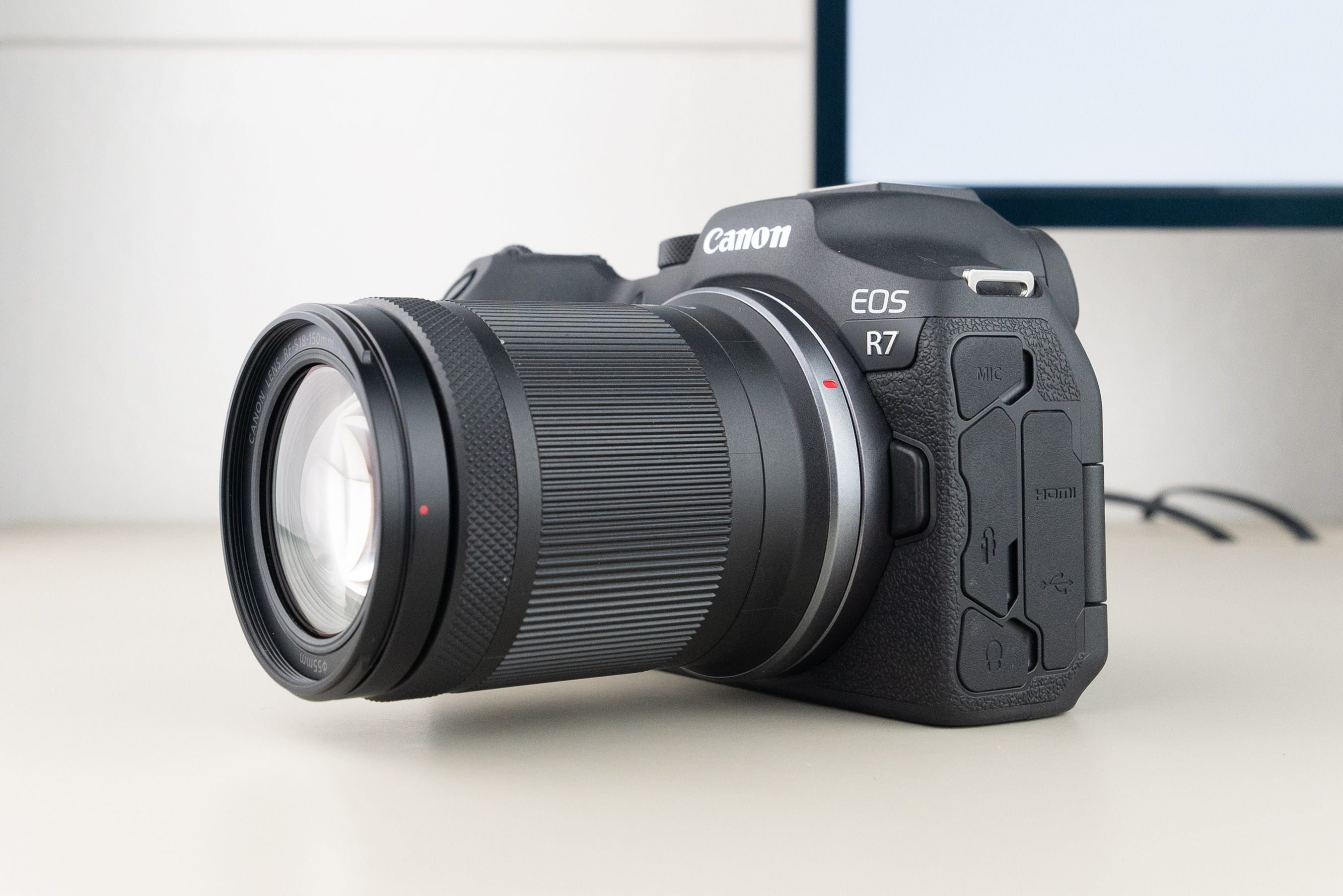 Sold: Canon R7 + 18-150mm kit - FM Forums