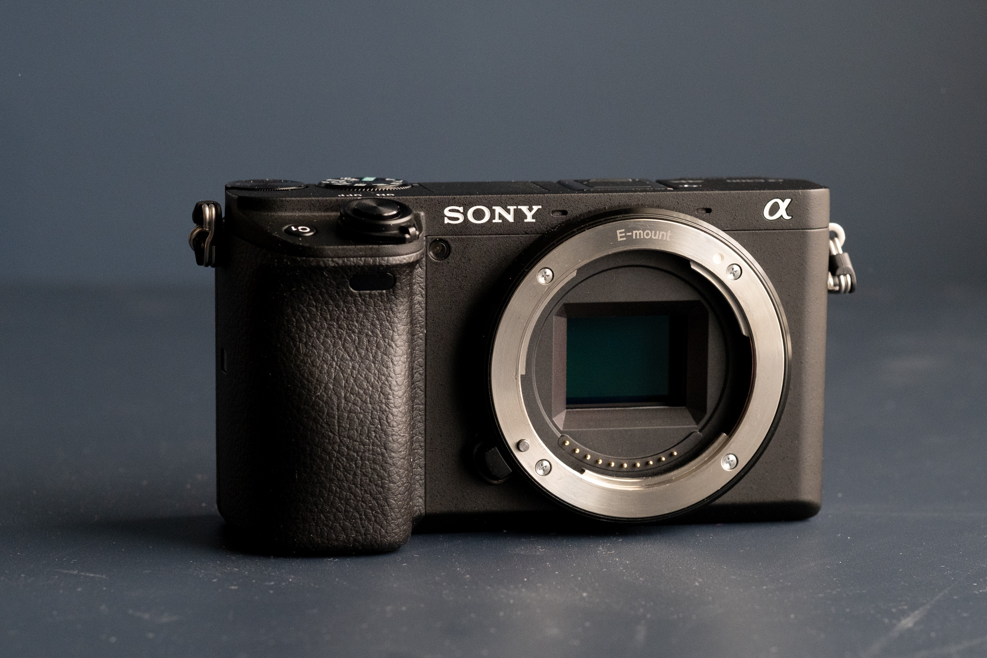 Sold: Mint Sony a6400 w/Grip & Extra Battery (Warranty) - FM Forums