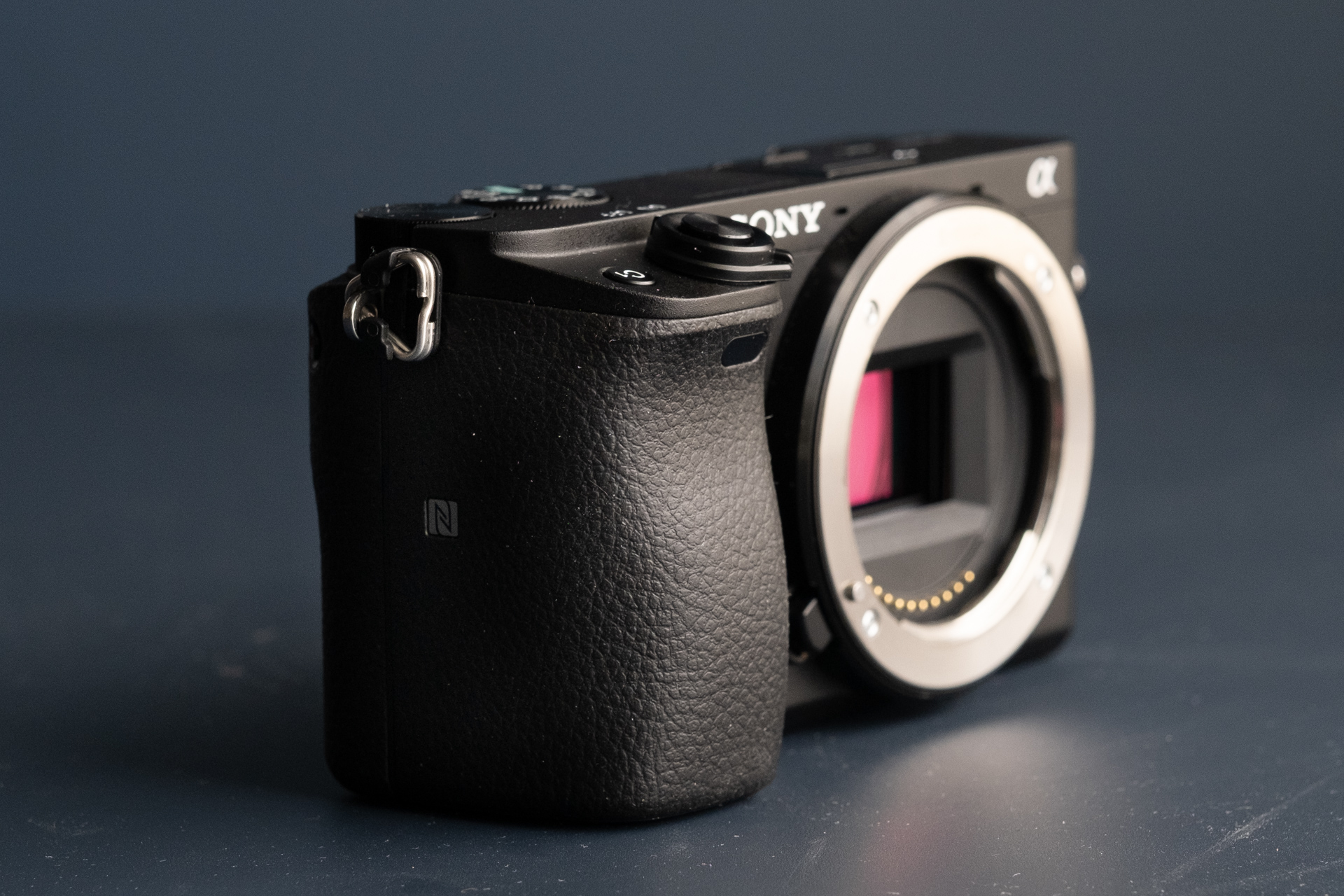 Sold: Mint Sony a6400 w/Grip & Extra Battery (Warranty) - FM Forums
