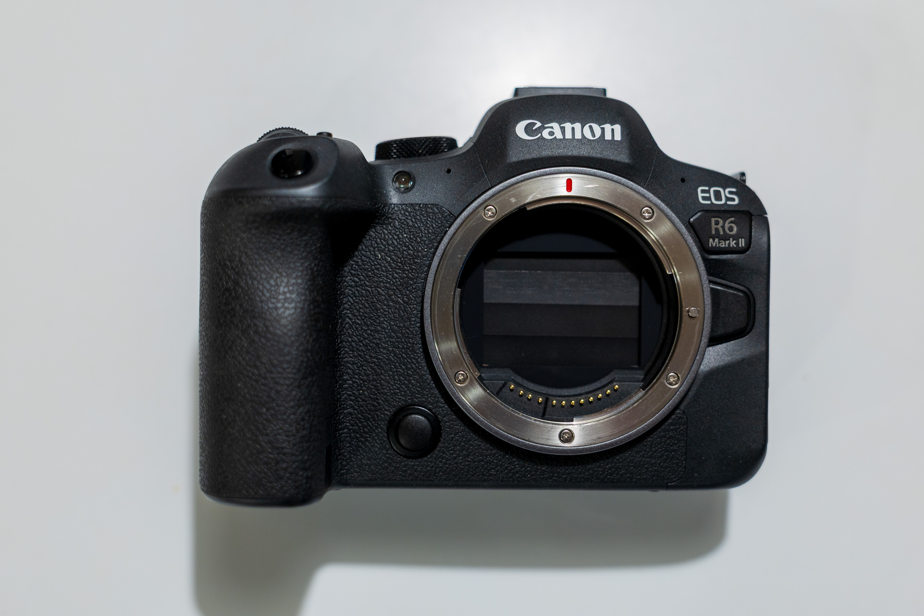 Sold: Canon R6 Mark II with 4 batteries, box, etc - Mint - Buy & Sell ...