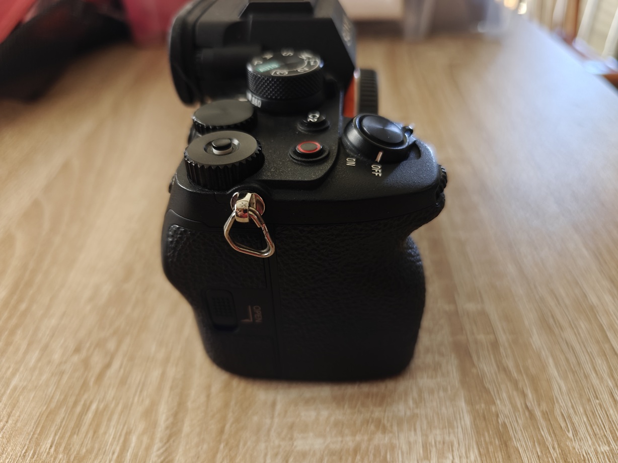 Sold: Sony A7 IV - Sticky mechanical shutter, perfect electronic ...