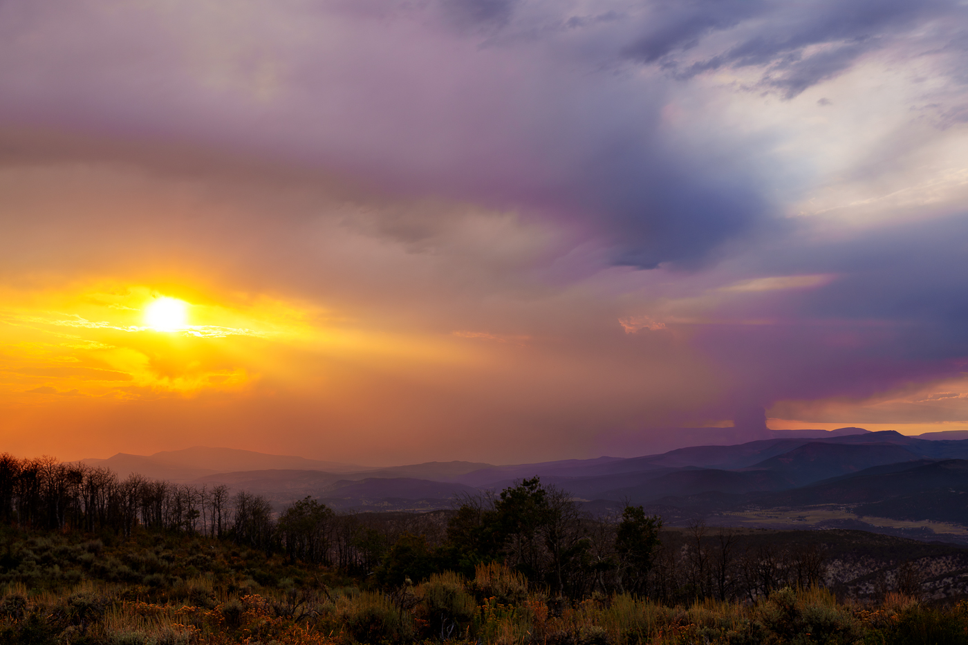 Dramatic Wildfire Images from Time Lapse - Landscape Photographer ...