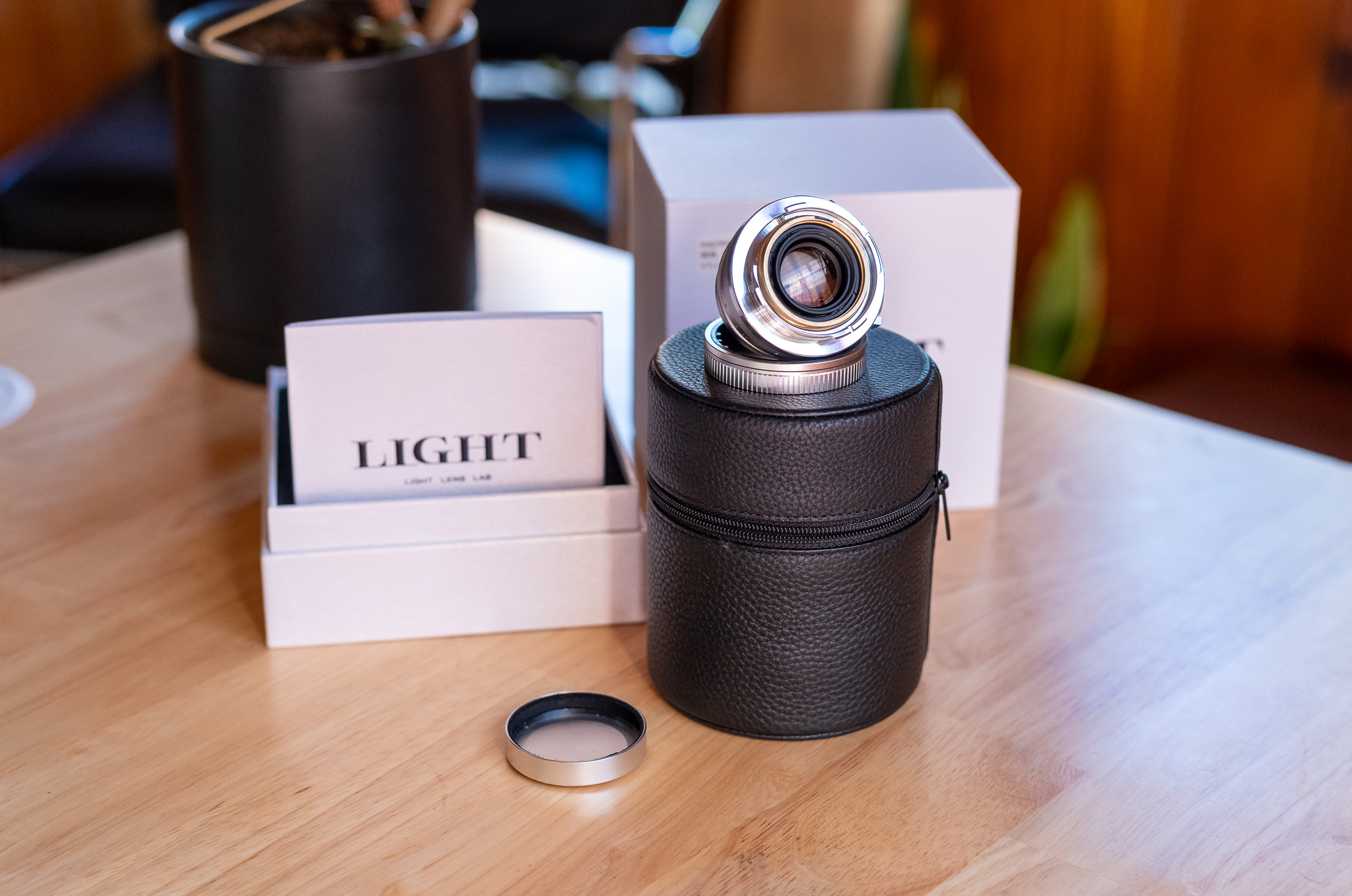 Sold: Light Lens Lab 8 Element 35mm Silver - Buy & Sell Photo-Gear ...