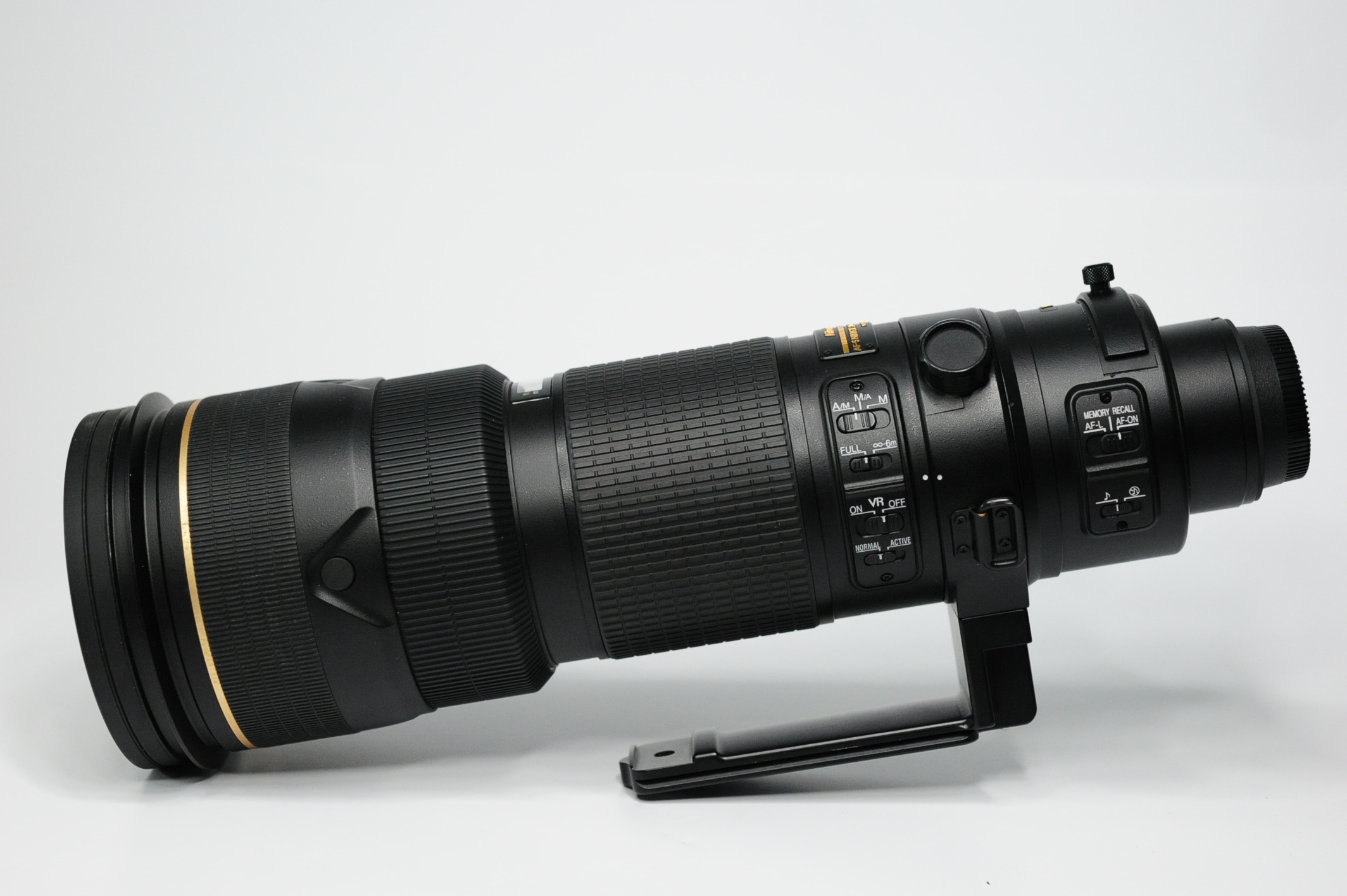 Sold: Nikon 200-400 f4 G VRII ED excellent +++ condition - FM Forums