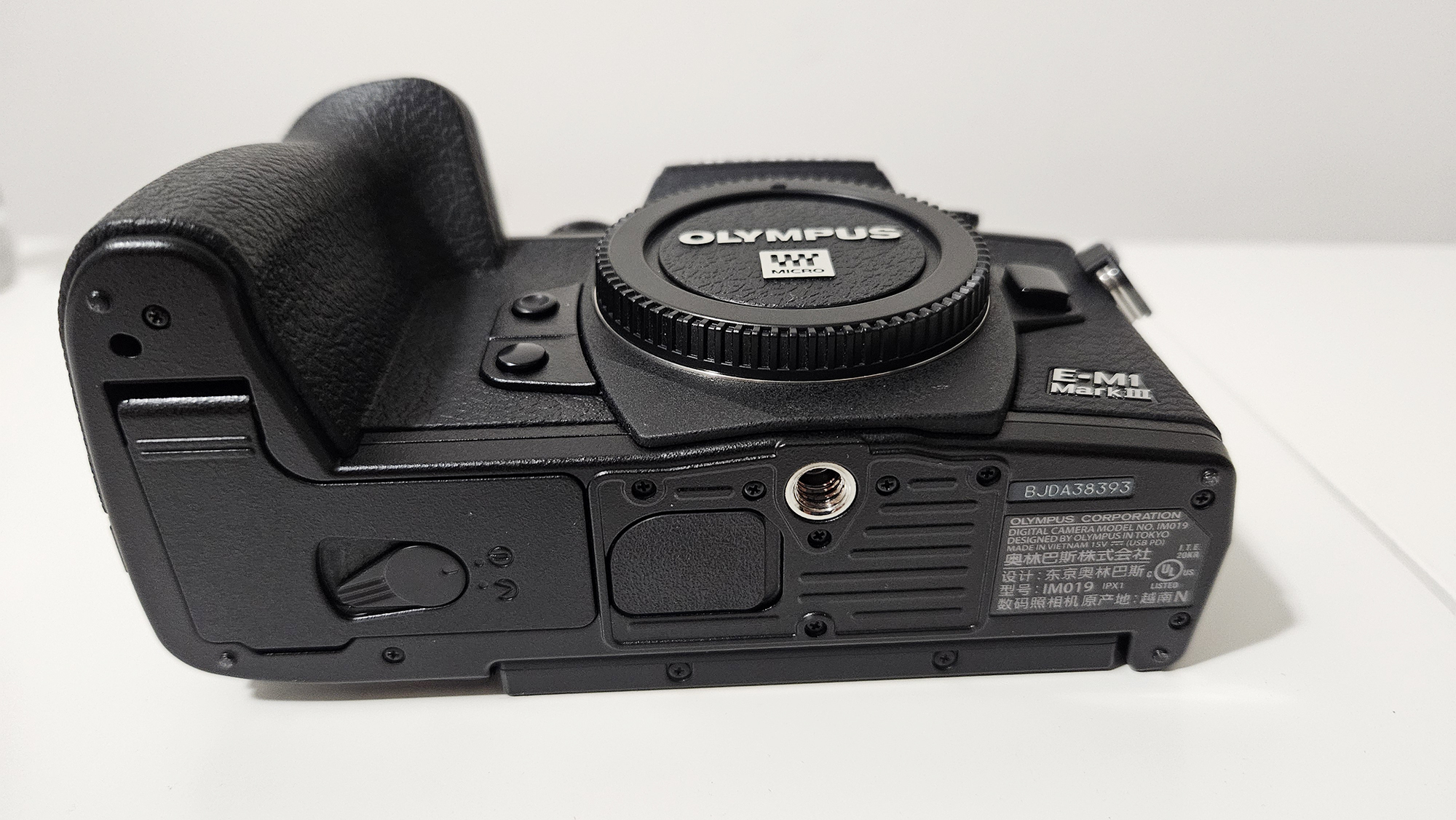 Sold: OLYMPUS E-M1 MARK III & E-M5 MARK III - Buy & Sell Photo-Gear ...