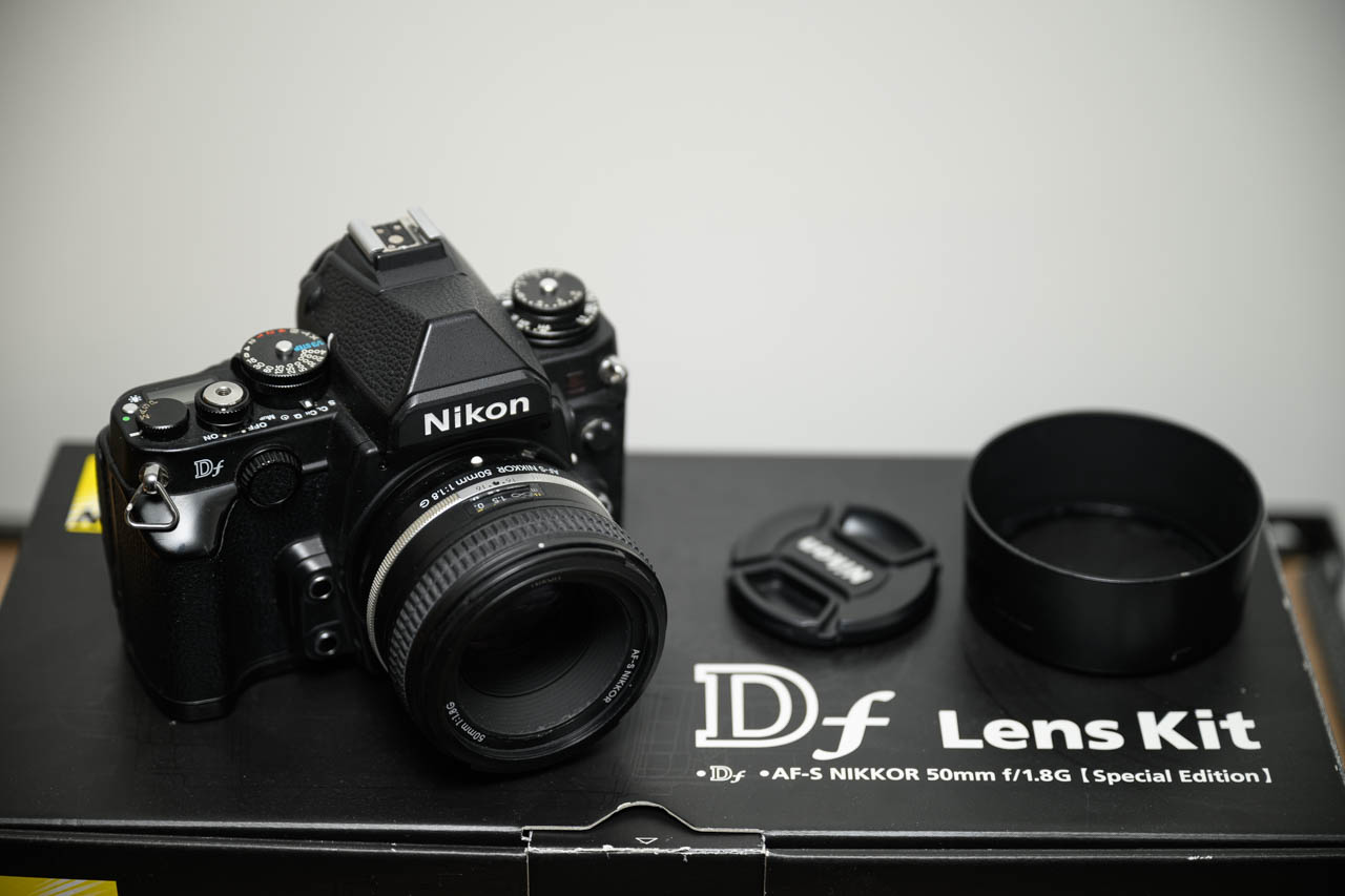 Sold: (CANADA) Nikon Df Lens kit - FM Forums