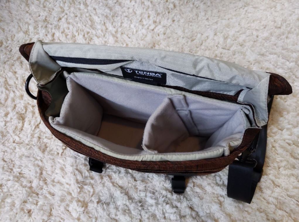 Sold: Tenba DNA 10 Messenger Bag (Dark Copper) - FM Forums