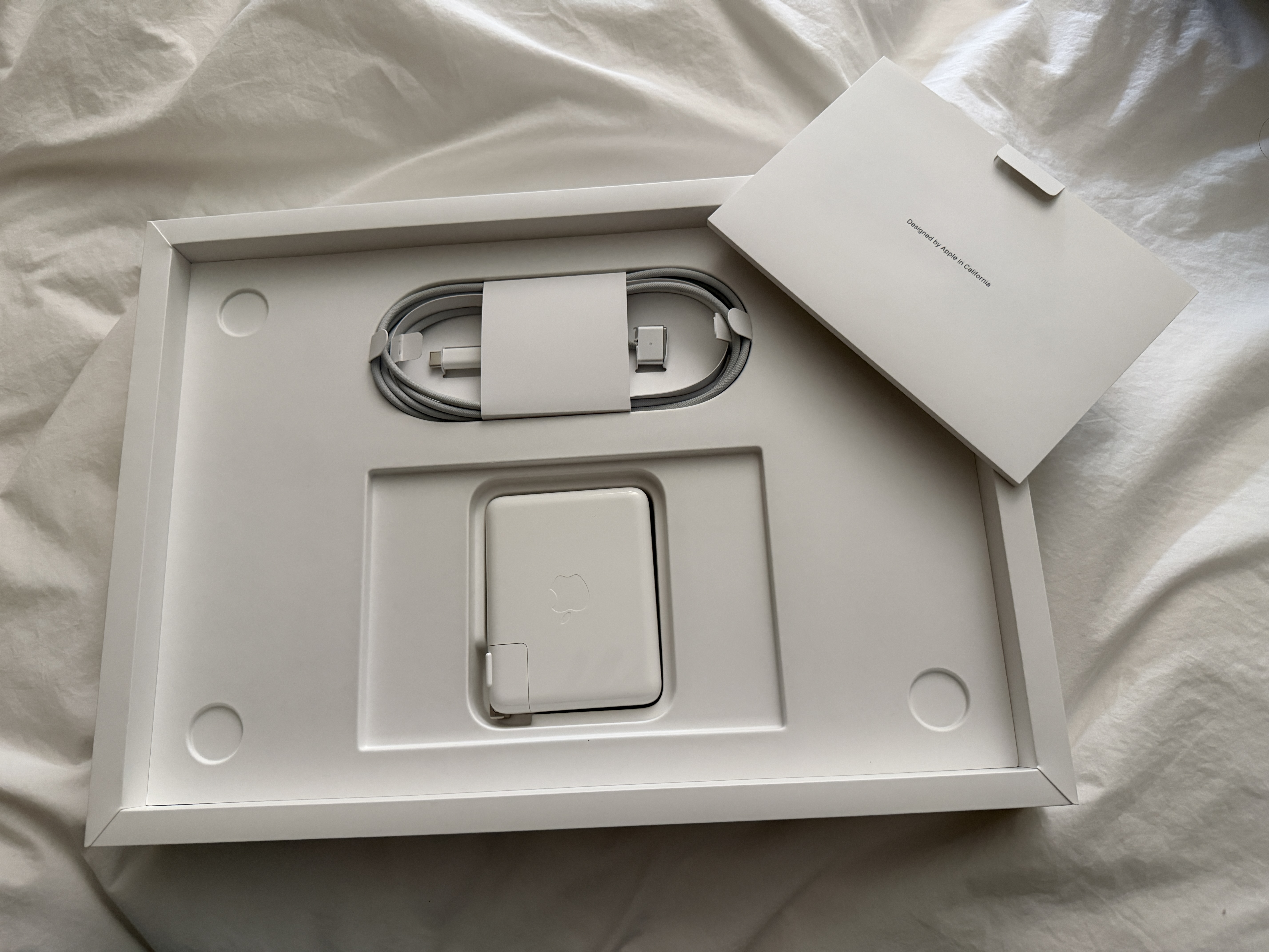 Withdrawn: Macbook Pro 16" M1 16GB, 512GB Space Gray - FM Forums