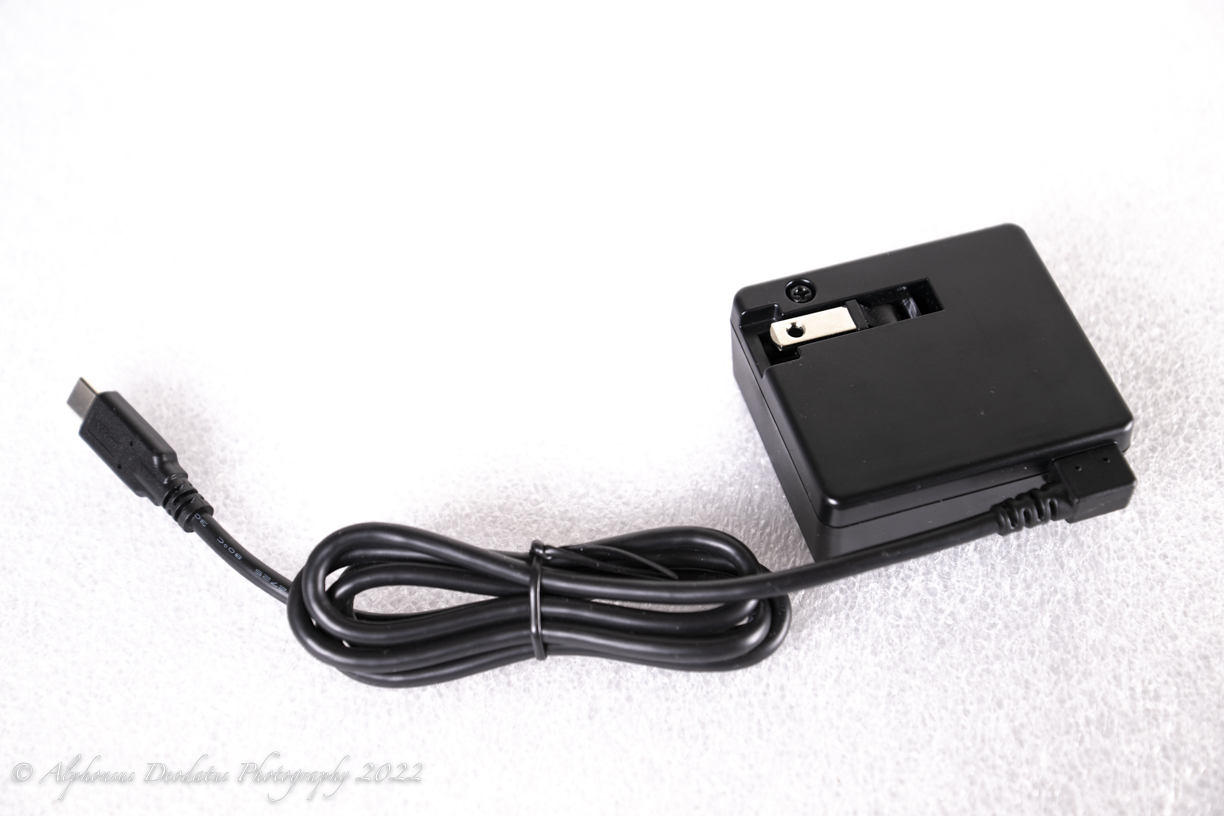 Sold: Nikon EH-7P Charging AC Adapter - FM Forums