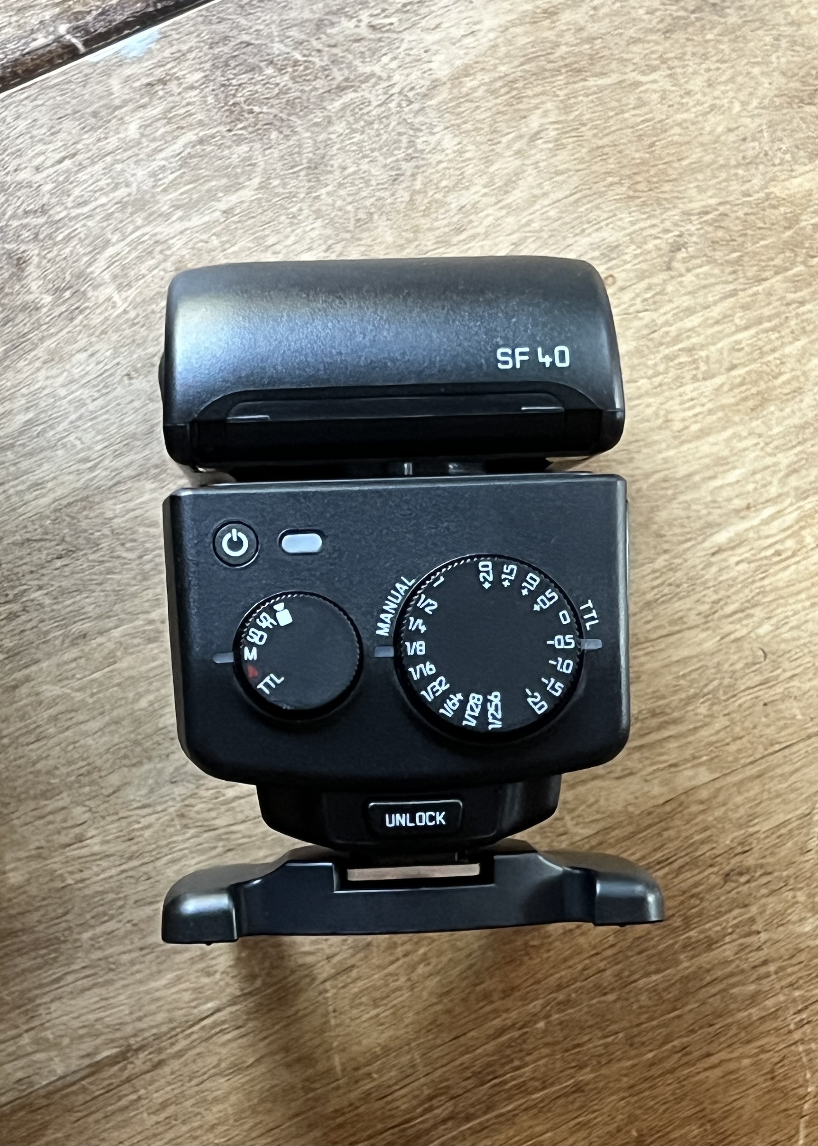 Sold: Leica SF 40 Flash - FM Forums