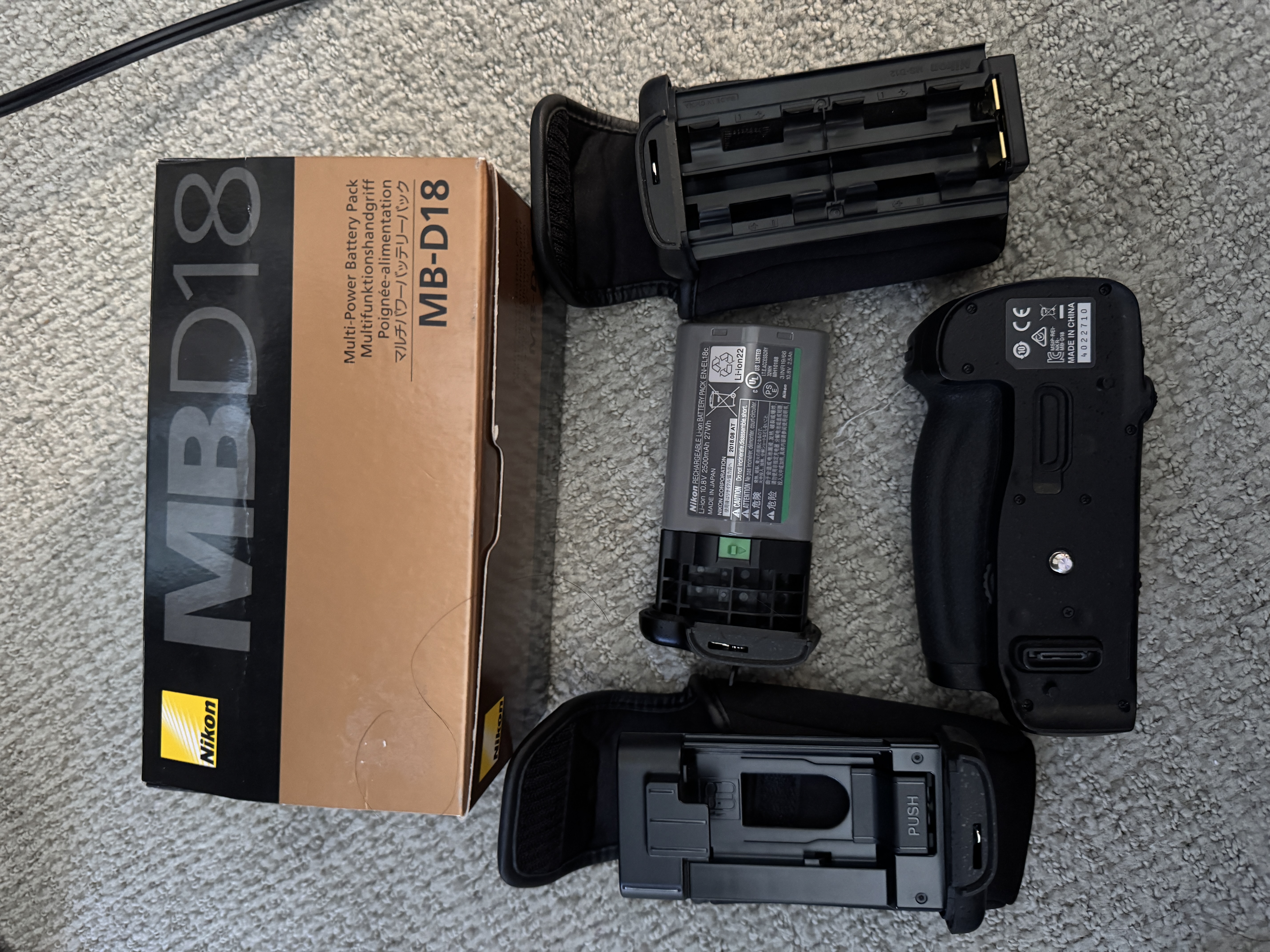 Sold: Nikon MB-D18 Multi-Power Battery Pack [fullset in box] - Buy ...