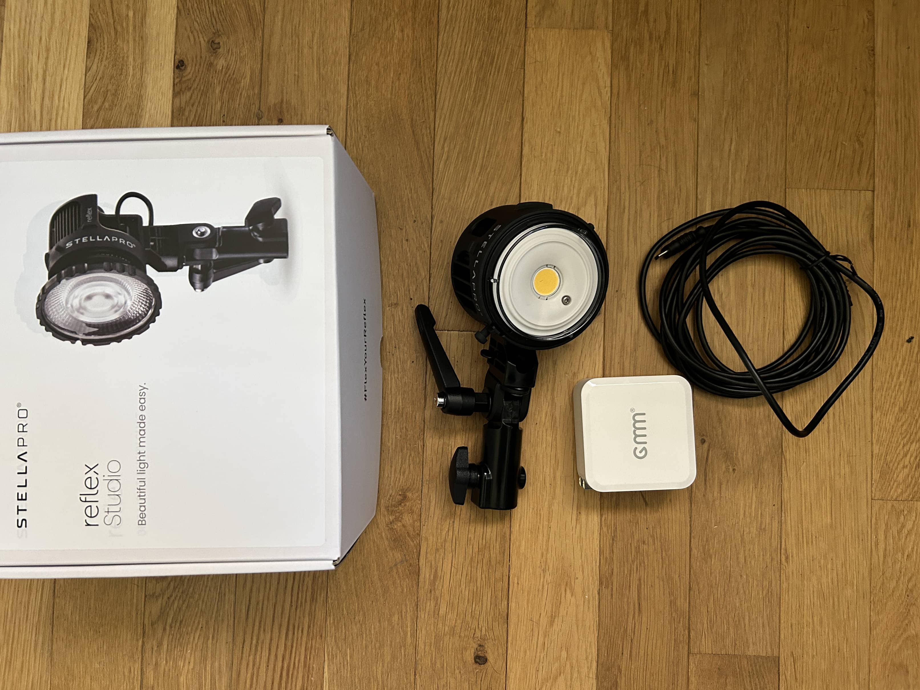 Sold: Stella Pro Reflex S LED/Flash Head, Stella Pro Reflex Studio ...
