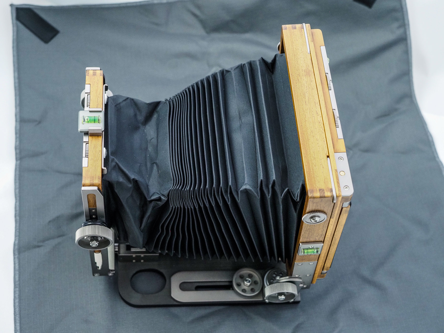 Sold: CHAMONIX 45N-2 4x5 View Camera with MAXWELL SCREEN etc- PERFECT ...