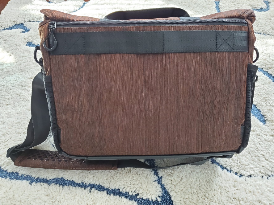 Sold: Tenba Messenger DNA 15 Camera and Laptop Bag - Dark Copper - FM ...